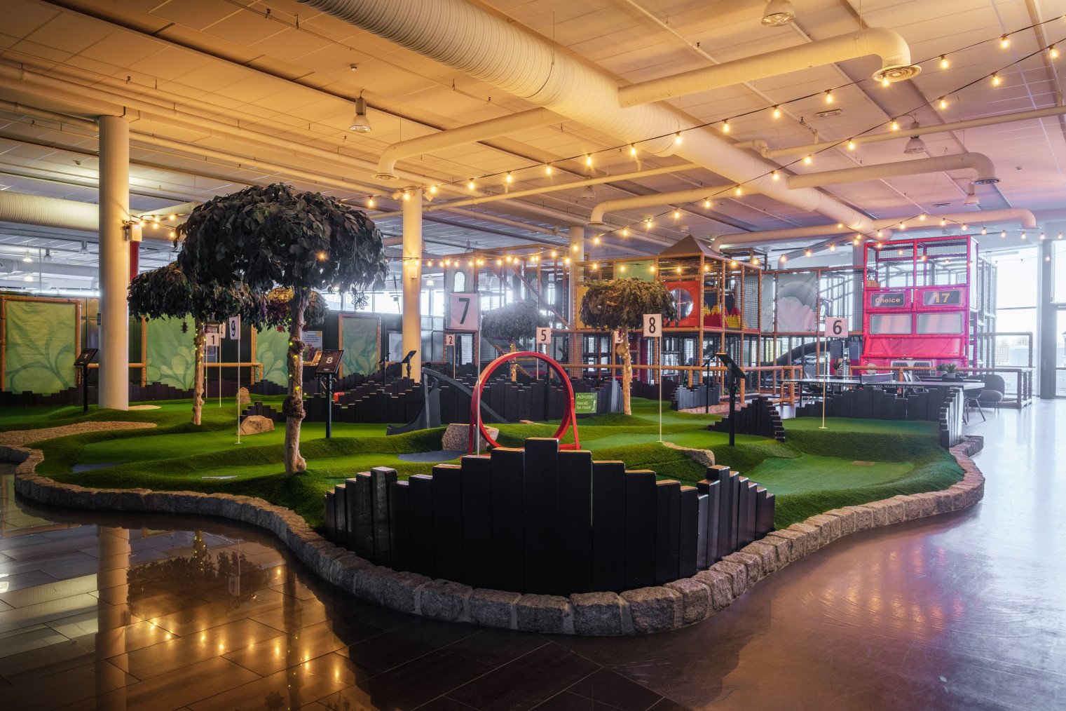 Superland - Aktiviteter, attraksjoner & café | Superland Sarpsborg