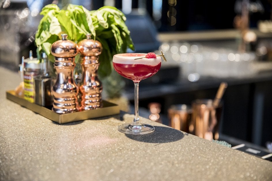 Atrium Bar & Restaurant